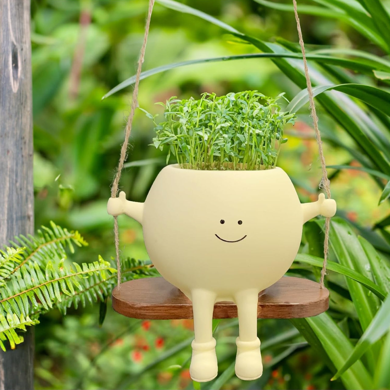 Swing Smiley Face Planter – Ecofynd